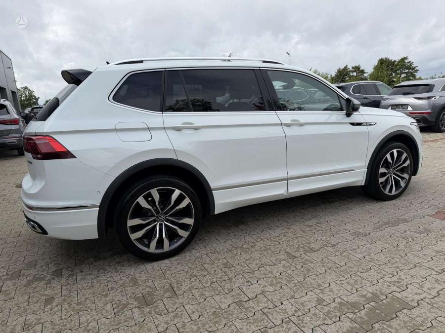 Balts Volkswagen Tiguan Allspace 2023 Šauļi, ar dzinēja tilpumu 1.97 L un nobraukumu 184 tūkst. km par 27990 €, foto 8 vietnē AUTOMOTO.COM.LV