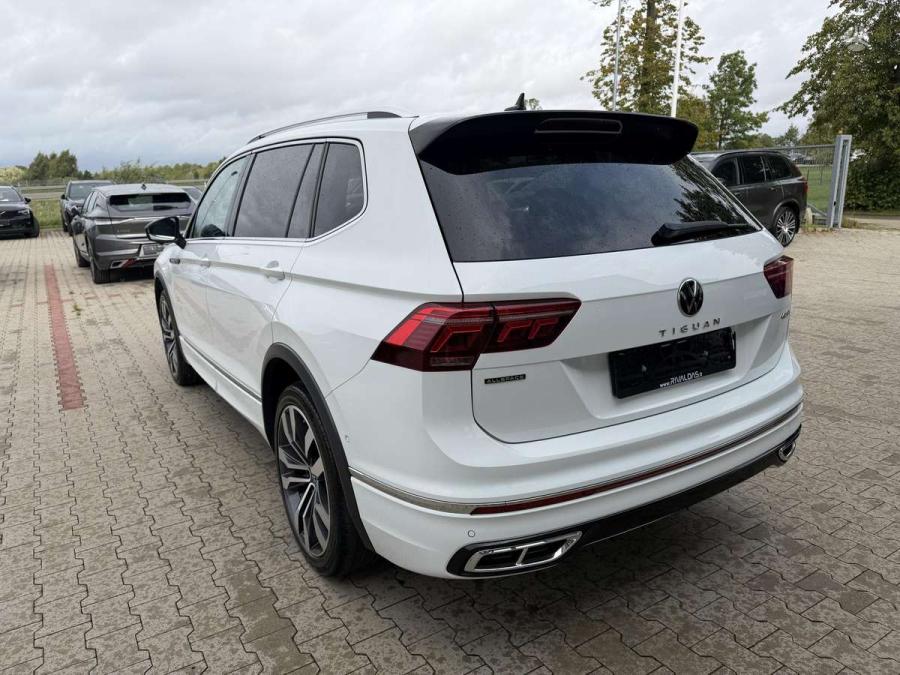 Balts Volkswagen Tiguan Allspace 2023 Šauļi, ar dzinēja tilpumu 1.97 L un nobraukumu 184 tūkst. km par 27990 €, foto 11 vietnē AUTOMOTO.COM.LV