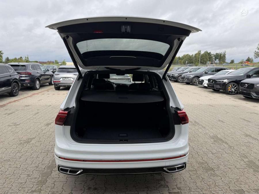 Balts Volkswagen Tiguan Allspace 2023 Šauļi, ar dzinēja tilpumu 1.97 L un nobraukumu 184 tūkst. km par 27990 €, foto 21 vietnē AUTOMOTO.COM.LV