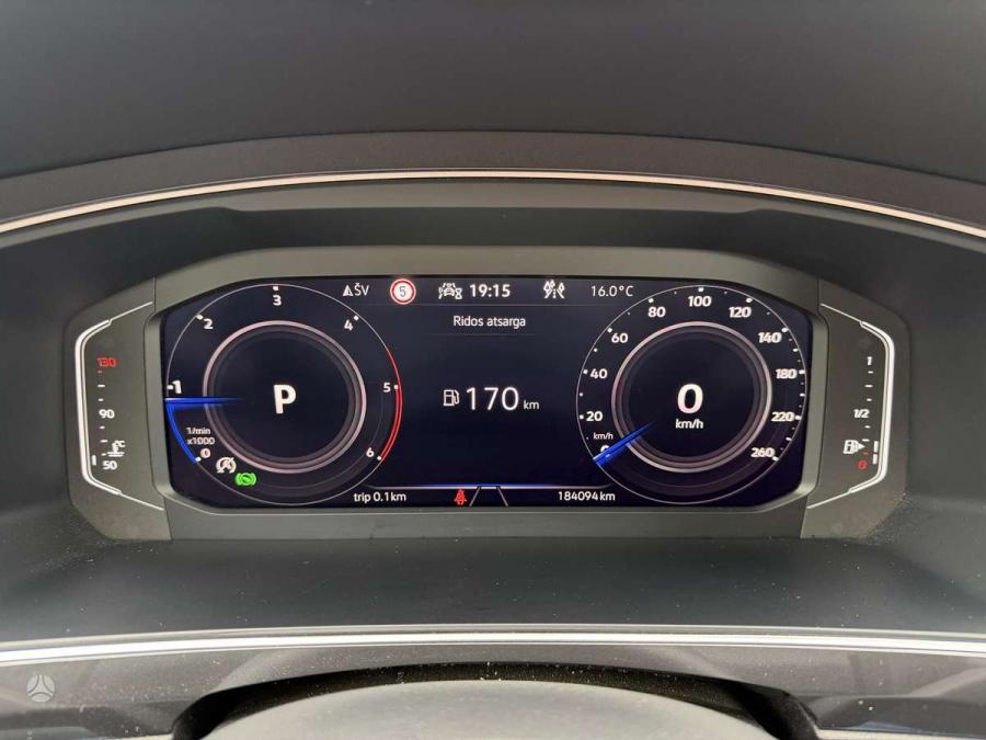 Balts Volkswagen Tiguan Allspace 2023 Šauļi, ar dzinēja tilpumu 1.97 L un nobraukumu 184 tūkst. km par 27990 €, foto 24 vietnē AUTOMOTO.COM.LV