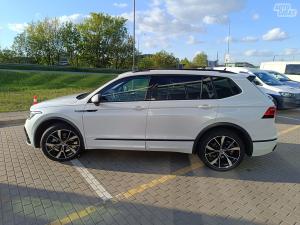 Белый Фольксваген Tiguan Allspace 2023 в Вильнюс, объемом двигателя 2.00 л и пробегом 17 тыс. км за 31500 €, фото 7 на AUTOMOTO.COM.LV
