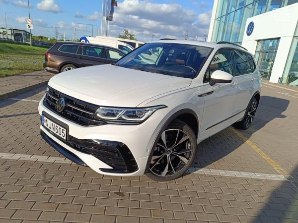 Фольксваген Tiguan Allspace 2023 в Вильнюс на AUTOMOTO.COM.LV Белый Фольксваген Tiguan Allspace 2023 в Вильнюс, объемом двигателя 2.00 л и пробегом 17 тыс. км за 31500 €, фото 8 на AUTOMOTO.COM.LV