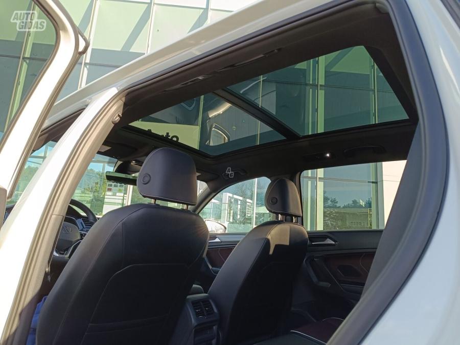 Белый Фольксваген Tiguan Allspace 2023 в Вильнюс, объемом двигателя 2.00 л и пробегом 17 тыс. км за 31500 €, фото 19 на AUTOMOTO.COM.LV