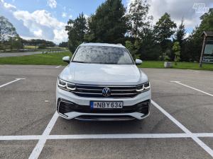 Белый Фольксваген Tiguan Allspace 2024 в Биржай, объемом двигателя 1.50 л и пробегом 51 тыс. км за 27500 €, фото 5 на AUTOMOTO.COM.LV