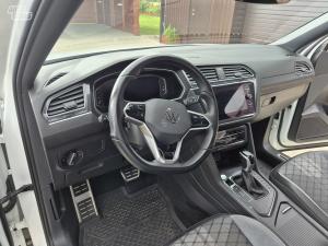 Белый Фольксваген Tiguan Allspace 2024 в Биржай, объемом двигателя 1.50 л и пробегом 51 тыс. км за 27500 €, фото 19 на AUTOMOTO.COM.LV
