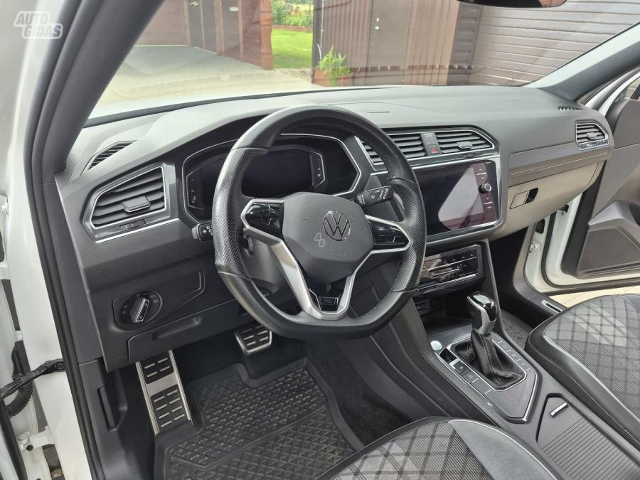 Белый Фольксваген Tiguan Allspace 2024 в Биржай, объемом двигателя 1.50 л и пробегом 51 тыс. км за 27500 €, фото 19 на AUTOMOTO.COM.LV