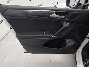 Белый Фольксваген Tiguan Allspace 2019 в Авиженяй, объемом двигателя 2.00 л и пробегом 209 тыс. км за 23900 €, фото 19 на AUTOMOTO.COM.LV