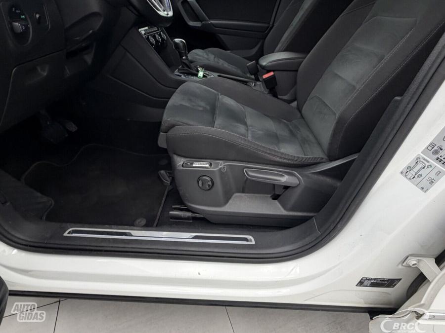 Белый Фольксваген Tiguan Allspace 2019 в Авиженяй, объемом двигателя 2.00 л и пробегом 209 тыс. км за 23900 €, фото 21 на AUTOMOTO.COM.LV