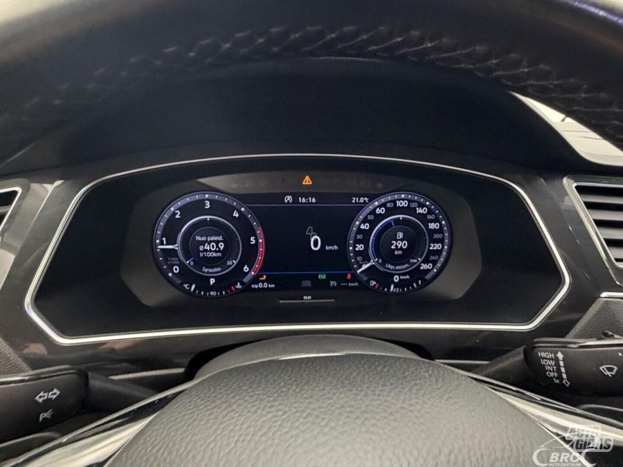 Белый Фольксваген Tiguan Allspace 2019 в Авиженяй, объемом двигателя 2.00 л и пробегом 209 тыс. км за 23900 €, фото 31 на AUTOMOTO.COM.LV
