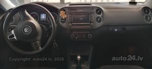 Smilšu krāsa Volkswagen Tiguan 2013 Tallina, ar dzinēja tilpumu 2.00 L un nobraukumu 237 tūkst. km par 10000 €, foto 15 vietnē AUTOMOTO.COM.LV