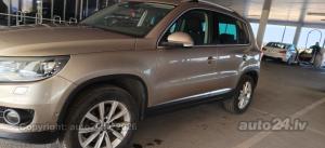 Smilšu krāsa Volkswagen Tiguan 2013 Tallina, ar dzinēja tilpumu 2.00 L un nobraukumu 237 tūkst. km par 10000 €, foto 23 vietnē AUTOMOTO.COM.LV