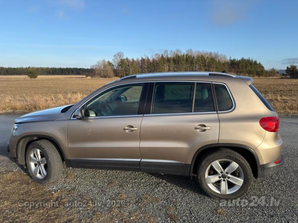 Smilšu krāsa Volkswagen Tiguan 2013 Kuresāre, ar dzinēja tilpumu 2.00 L un nobraukumu 158 tūkst. km par 12000 €, foto 7 vietnē AUTOMOTO.COM.LV