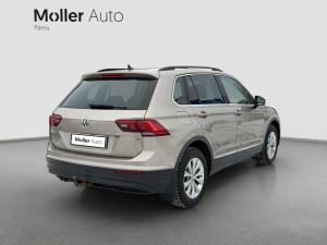 Smilšu krāsa Volkswagen Tiguan 2016 Pērnava, ar dzinēja tilpumu 1.40 L un nobraukumu 122 tūkst. km par 15900 €, foto 2 vietnē AUTOMOTO.COM.LV