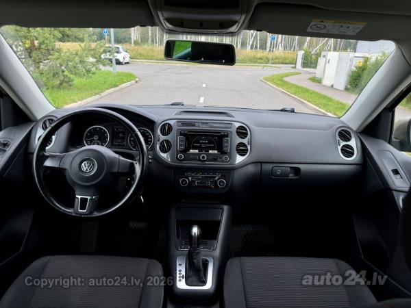 Beige Volkswagen Tiguan 2014 in Tartu, with an engine capacity of 1.40 L and mileage of 224 thousand km for 6990 €, photo 8 on AUTOMOTO.COM.LV