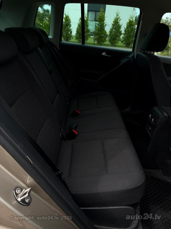Beige Volkswagen Tiguan 2014 in Tartu, with an engine capacity of 1.40 L and mileage of 224 thousand km for 6990 €, photo 11 on AUTOMOTO.COM.LV