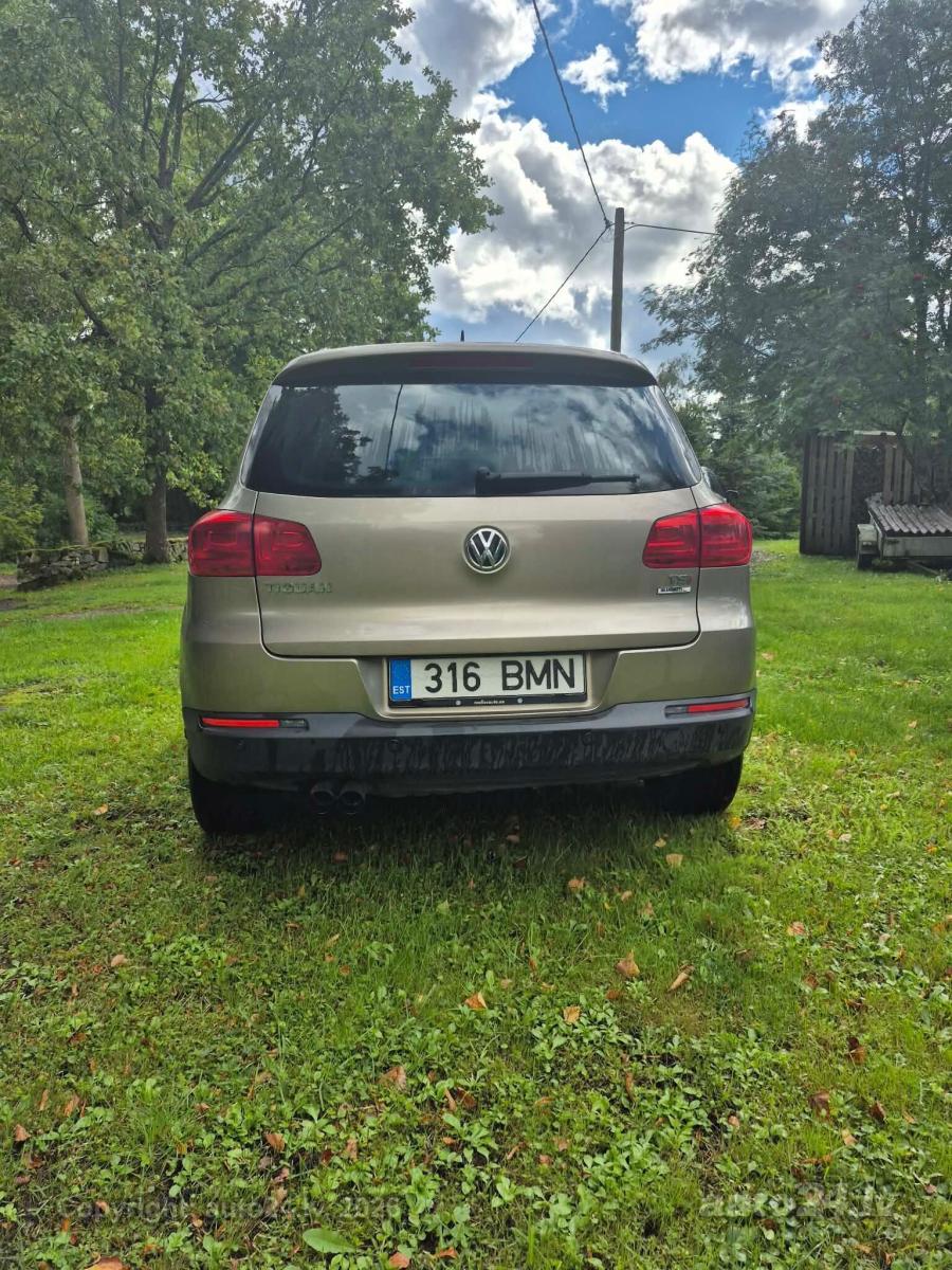Smilšu krāsa Volkswagen Tiguan 2014 Kuresāre, ar dzinēja tilpumu 1.40 L un nobraukumu 211 tūkst. km par 8500 €, foto 6 vietnē AUTOMOTO.COM.LV