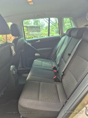 Smilšu krāsa Volkswagen Tiguan 2014 Kuresāre, ar dzinēja tilpumu 1.40 L un nobraukumu 211 tūkst. km par 8500 €, foto 11 vietnē AUTOMOTO.COM.LV