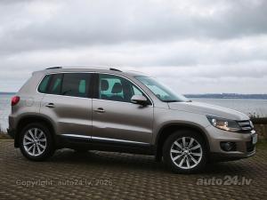 Smilšu krāsa Volkswagen Tiguan 2015 Tallina, ar dzinēja tilpumu 1.40 L un nobraukumu 107 tūkst. km par 12900 €, foto 3 vietnē AUTOMOTO.COM.LV