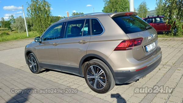 Smilšu krāsa Volkswagen Tiguan 2016 Tartu, ar dzinēja tilpumu 2.00 L un nobraukumu 155 tūkst. km par 18700 €, foto 3 vietnē AUTOMOTO.COM.LV