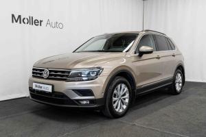 Smilšu krāsa Volkswagen Tiguan 2018 Tallina, ar dzinēja tilpumu 2.00 L un nobraukumu 143 tūkst. km par 18500 €, foto  vietnē AUTOMOTO.COM.LV