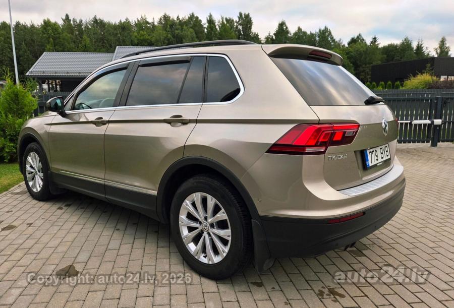 Smilšu krāsa Volkswagen Tiguan 2018 Tallina, ar dzinēja tilpumu 1.40 L un nobraukumu 68 tūkst. km par 19000 €, foto 3 vietnē AUTOMOTO.COM.LV