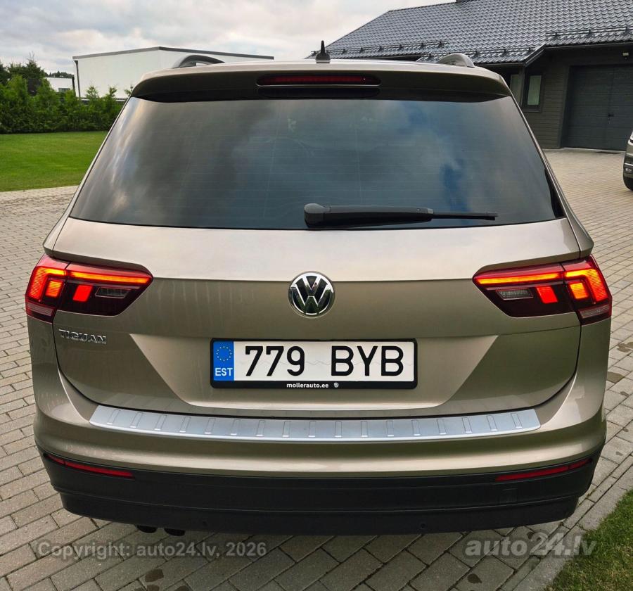 Smilšu krāsa Volkswagen Tiguan 2018 Tallina, ar dzinēja tilpumu 1.40 L un nobraukumu 68 tūkst. km par 19000 €, foto 6 vietnē AUTOMOTO.COM.LV