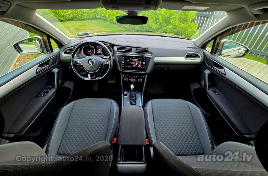 Smilšu krāsa Volkswagen Tiguan 2018 Tallina, ar dzinēja tilpumu 1.40 L un nobraukumu 68 tūkst. km par 19000 €, foto 8 vietnē AUTOMOTO.COM.LV