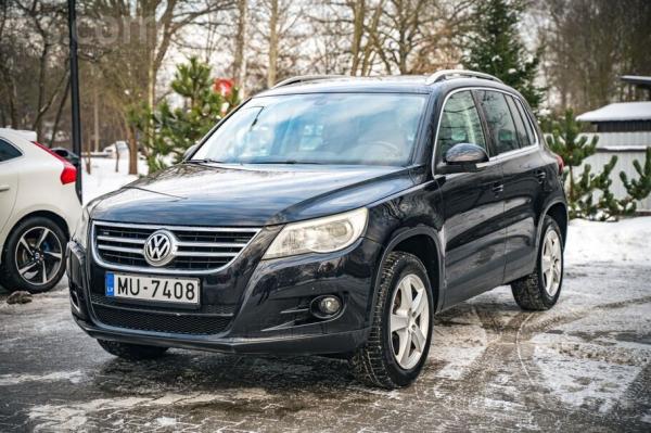 Melns Volkswagen Tiguan 2007 Rīga, ar dzinēja tilpumu 1.40 L un nobraukumu 0 tūkst. km par 4990 €, foto 1 vietnē AUTOMOTO.COM.LV