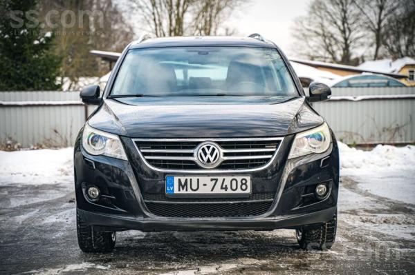 Melns Volkswagen Tiguan 2007 Rīga, ar dzinēja tilpumu 1.40 L un nobraukumu 0 tūkst. km par 4990 €, foto 2 vietnē AUTOMOTO.COM.LV