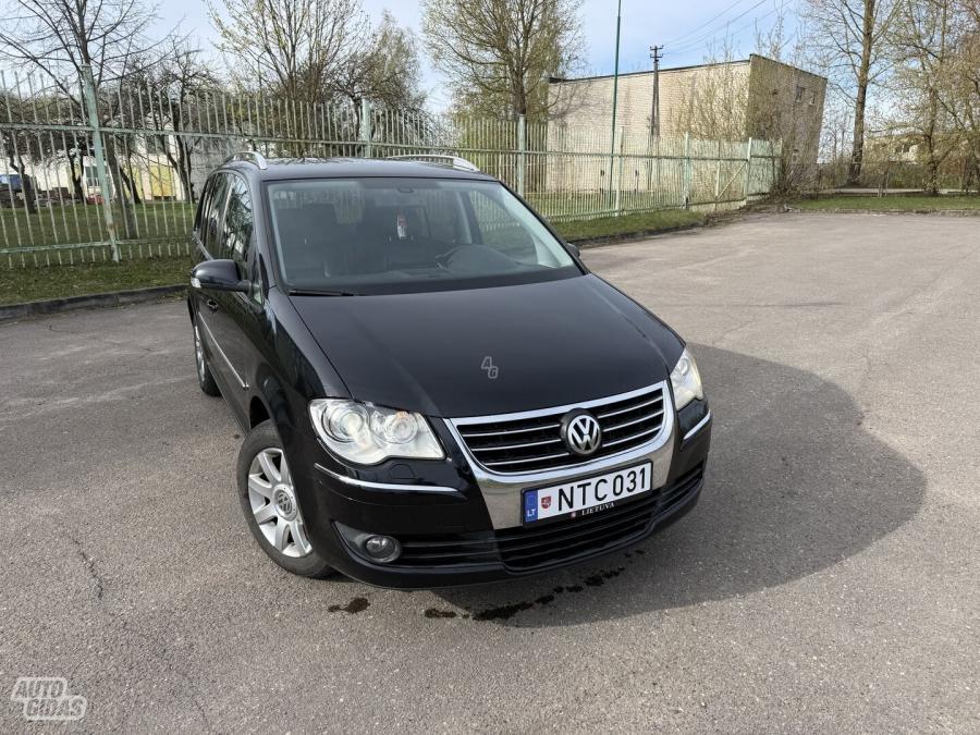 Melns Volkswagen Tiguan 2007 Ukmergė, ar dzinēja tilpumu 2.00 L un nobraukumu 252 tūkst. km par 2950 €, foto 1 vietnē AUTOMOTO.COM.LV