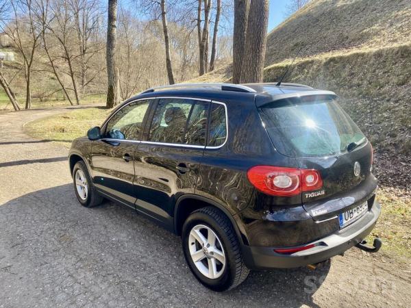 Black Volkswagen Tiguan 2007 in Rezekne, with an engine capacity of 2.00 L and mileage of 0 thousand km for 5950 €, photo 8 on AUTOMOTO.COM.LV