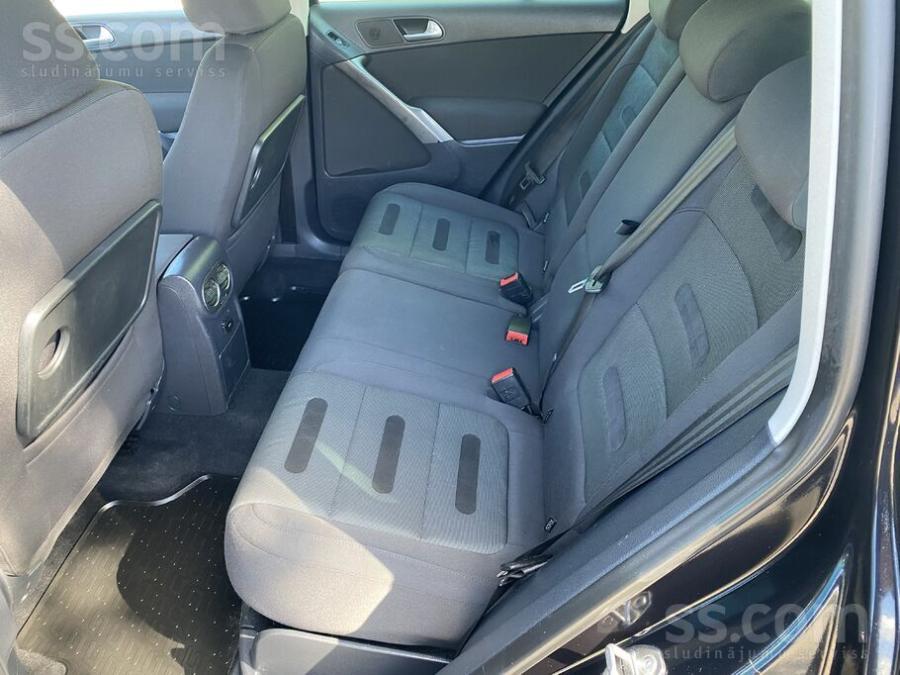 Melns Volkswagen Tiguan 2007 Rēzekne, ar dzinēja tilpumu 2.00 L un nobraukumu 0 tūkst. km par 5950 €, foto 14 vietnē AUTOMOTO.COM.LV