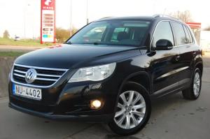 Black Volkswagen Tiguan 2007 in Jekabpils, with an engine capacity of 2.00 L and mileage of 225 thousand km for 7300 €, photo  on AUTOMOTO.COM.LV