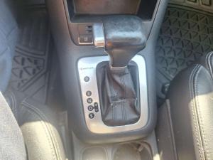 Melns Volkswagen Tiguan 2007 Marijampole, ar dzinēja tilpumu 1.97 L un nobraukumu 286 tūkst. km par 5700 €, foto 17 vietnē AUTOMOTO.COM.LV