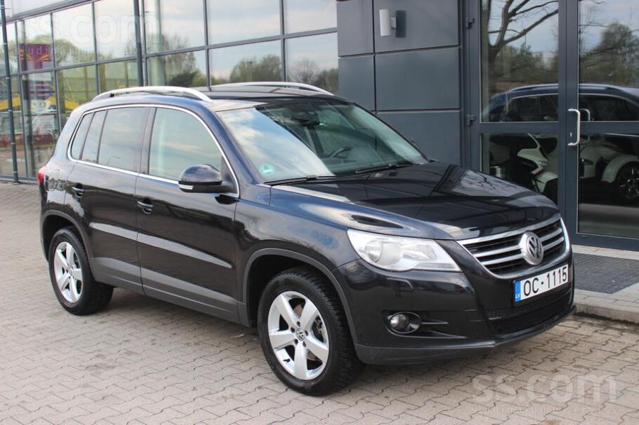 Black Volkswagen Tiguan 2008 in Dobele, with an engine capacity of 2.00 L and mileage of 221 thousand km for 6100 €, photo 7 on AUTOMOTO.COM.LV