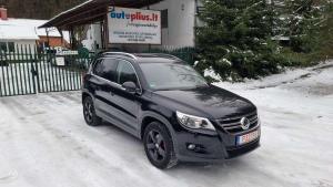 Black Volkswagen Tiguan 2008 in Vilnius, with an engine capacity of 2.00 L and mileage of 160 thousand km for 6150 €, photo  on AUTOMOTO.COM.LV