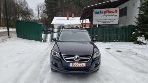 Black Volkswagen Tiguan 2008 in Vilnius, with an engine capacity of 2.00 L and mileage of 160 thousand km for 6150 €, photo 2 on AUTOMOTO.COM.LV