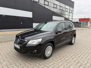 Black Volkswagen Tiguan 2008 in Kupiskis, with an engine capacity of 1.97 L and mileage of 255 thousand km for 5800 €, photo  on AUTOMOTO.COM.LV