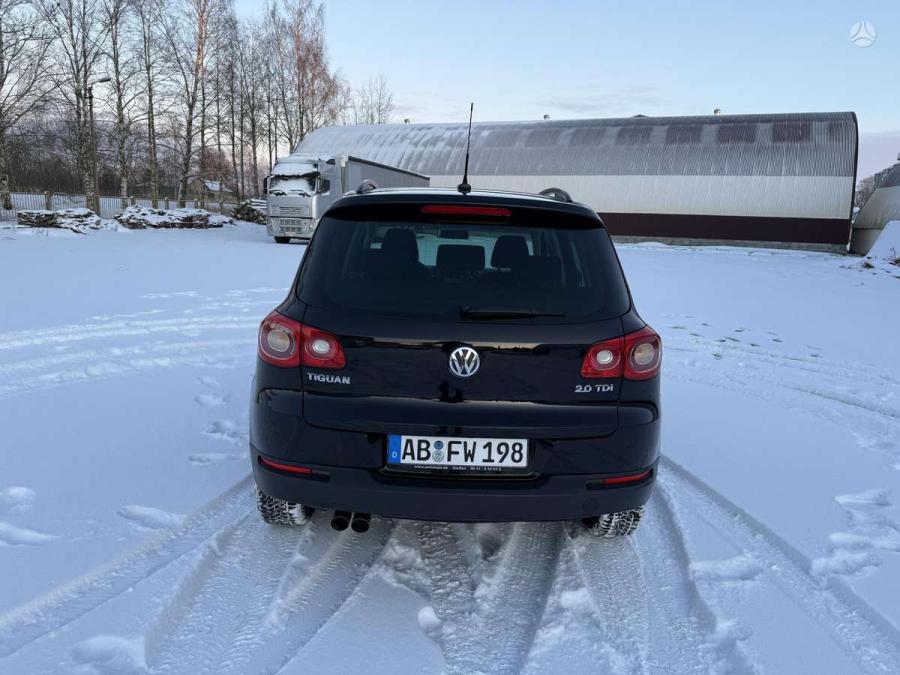 Черный Фольксваген Тигуан 2008 в Купишкис, объемом двигателя 1.97 л и пробегом 255 тыс. км за 5800 €, фото 12 на AUTOMOTO.COM.LV