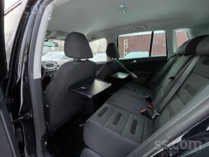 Melns Volkswagen Tiguan 2008 Gulbene, ar dzinēja tilpumu 2.00 L un nobraukumu 326 tūkst. km par 5990 €, foto 12 vietnē AUTOMOTO.COM.LV