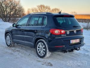 Melns Volkswagen Tiguan 2008 Liepāja, ar dzinēja tilpumu 1.40 L un nobraukumu 183 tūkst. km par 4950 €, foto 3 vietnē AUTOMOTO.COM.LV