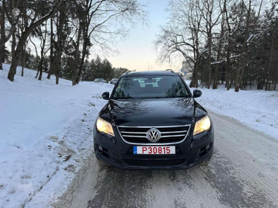 Melns Volkswagen Tiguan 2008 Viļņa, ar dzinēja tilpumu 1.98 L un nobraukumu 362 tūkst. km par 3950 €, foto 3 vietnē AUTOMOTO.COM.LV
