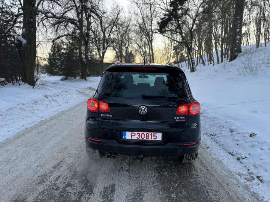 Melns Volkswagen Tiguan 2008 Viļņa, ar dzinēja tilpumu 1.98 L un nobraukumu 362 tūkst. km par 3950 €, foto 7 vietnē AUTOMOTO.COM.LV
