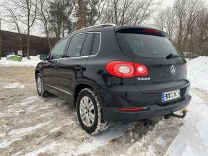 Melns Volkswagen Tiguan 2008 Kauņa, ar dzinēja tilpumu 1.39 L un nobraukumu 262 tūkst. km par 5600 €, foto 7 vietnē AUTOMOTO.COM.LV