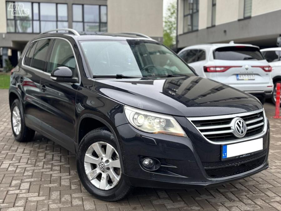 Melns Volkswagen Tiguan 2008 Kauņa, ar dzinēja tilpumu 2.00 L un nobraukumu 280 tūkst. km par 4250 €, foto 1 vietnē AUTOMOTO.COM.LV