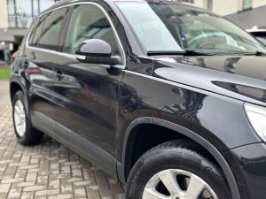 Melns Volkswagen Tiguan 2008 Kauņa, ar dzinēja tilpumu 2.00 L un nobraukumu 280 tūkst. km par 4250 €, foto 11 vietnē AUTOMOTO.COM.LV