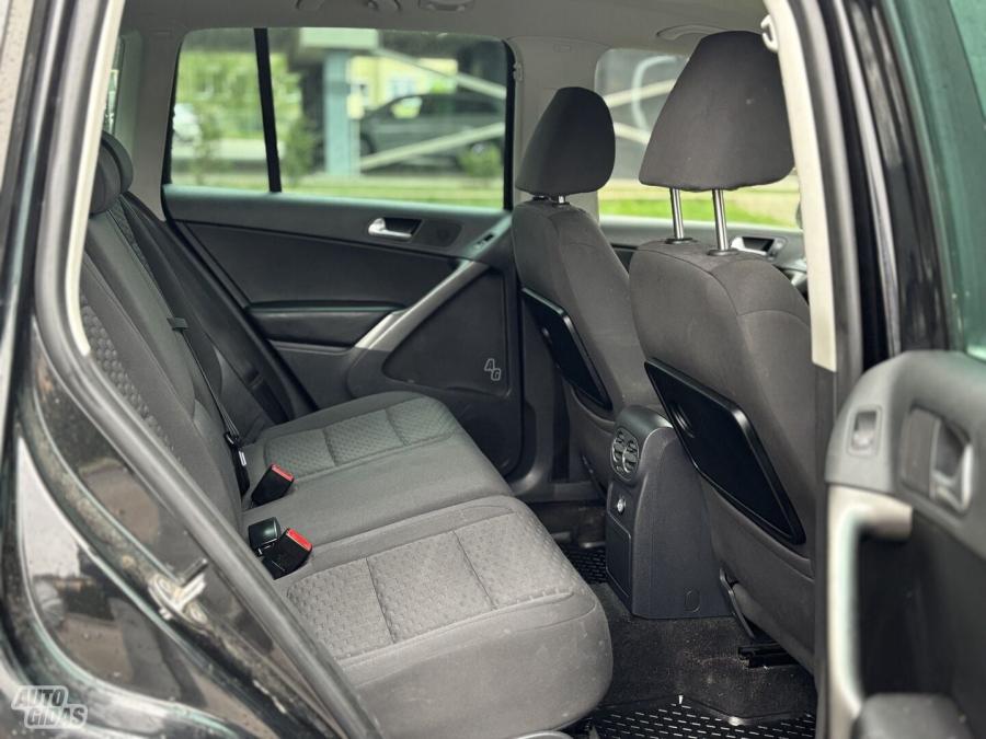 Melns Volkswagen Tiguan 2008 Kauņa, ar dzinēja tilpumu 2.00 L un nobraukumu 280 tūkst. km par 4250 €, foto 27 vietnē AUTOMOTO.COM.LV