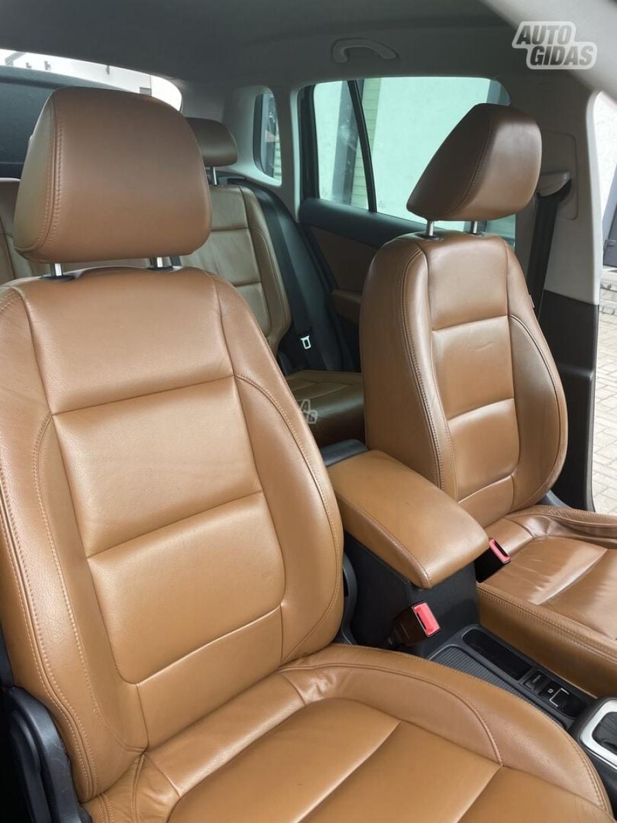 Melns Volkswagen Tiguan 2008 Viļņa, ar dzinēja tilpumu 2.00 L un nobraukumu 334 tūkst. km par 5300 €, foto 24 vietnē AUTOMOTO.COM.LV