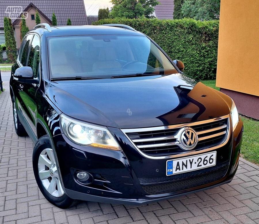 Melns Volkswagen Tiguan 2008 Radviliškis, ar dzinēja tilpumu 2.00 L un nobraukumu 283 tūkst. km par 4900 €, foto 1 vietnē AUTOMOTO.COM.LV