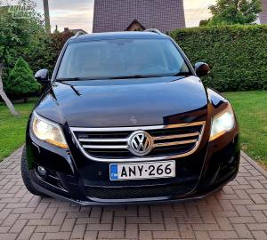 Melns Volkswagen Tiguan 2008 Radviliškis, ar dzinēja tilpumu 2.00 L un nobraukumu 283 tūkst. km par 4900 €, foto 7 vietnē AUTOMOTO.COM.LV